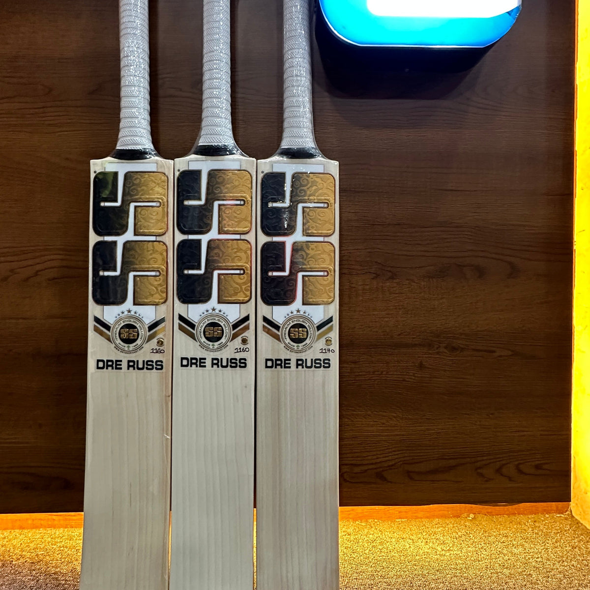 SS Ton Dre Russ Players Edition Cricket Bat - Special Offer | Kragbuzz ...